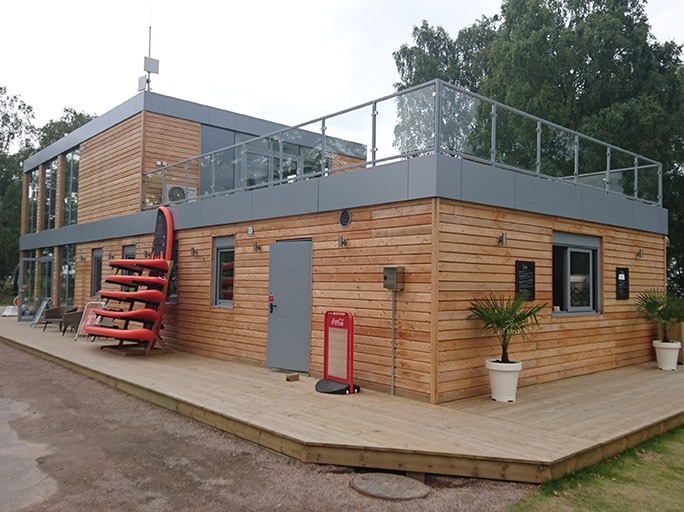 Prefab bungalow or camp cabins for a beautiful symbiosis with nature ...